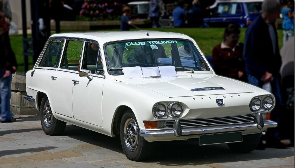 Triumph 2.5 PI MK technical specifications and fuel economy